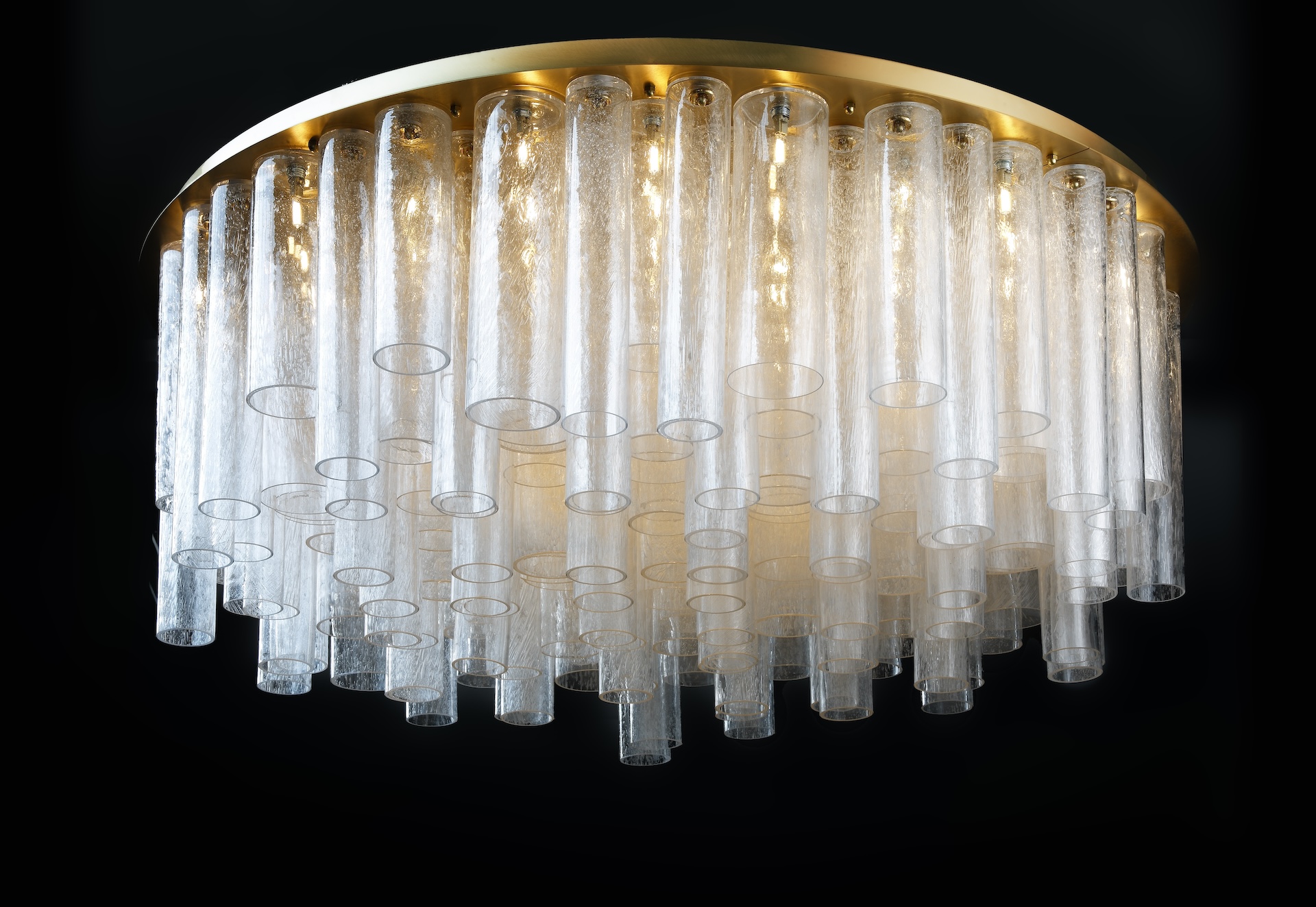 Selecting the Ideal Luxury Chandelier for Your Home - Decofetch Blog